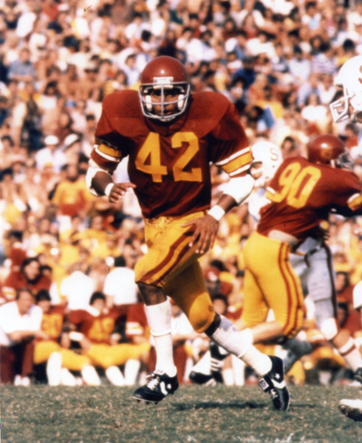 ABOUT THE TROPHY - Lott IMPACT® Trophy